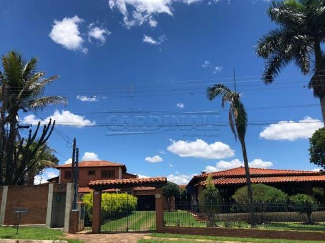 Casa para venda em Das Flores Jd de 2045.00m² com 5 Quartos, 1 Suite e 7 Garagens
