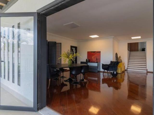 Casa para venda em Dezoito Do Forte Empresarial/alphaville. de 600.00m² com 8 Quartos, 6 Suites e 6