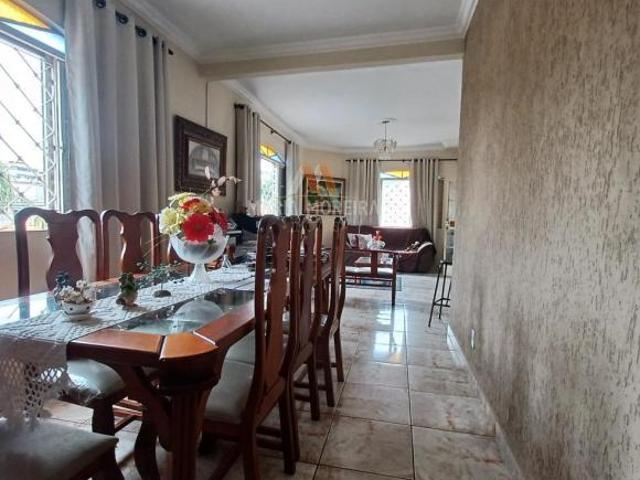 Casa para Venda em Divinópolis, MANOEL VALINHAS, 3 dormitórios, 1 suíte, 3 banheiros, 1 vaga