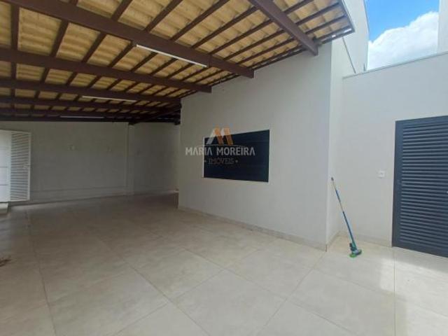 Casa para Venda em Divinópolis, SANTA MARTA, 3 dormitórios, 1 suíte, 2 banheiros, 2 vagas