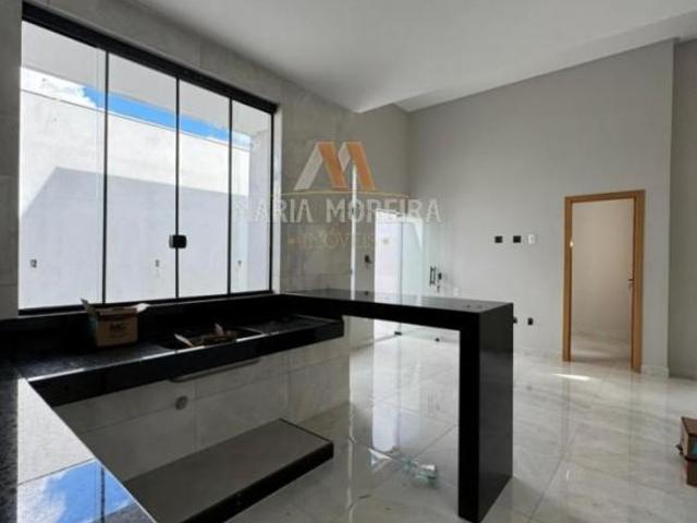 Casa para Venda em Divinópolis, SANTA ROSA, 3 dormitórios, 1 suíte, 2 banheiros, 4 vagas