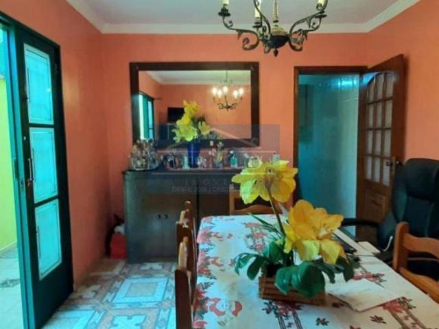 Casa para Venda em Diadema, Centro, 3 dormitórios, 2 banheiros, 2 vagas