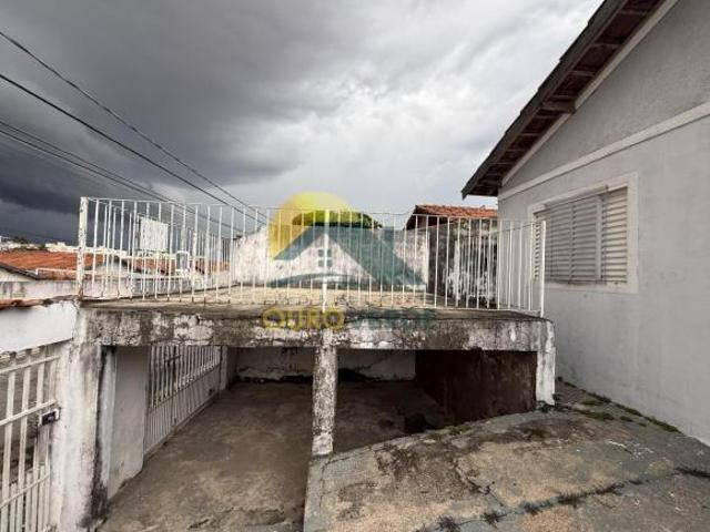 Casa para venda em Dic I de 200.00m² com 3 Quartos, 1 Suite e 1 Garagem
