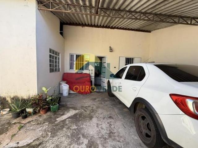 Casa para venda em Dic V de 150.00m² com 2 Quartos e 2 Garagens