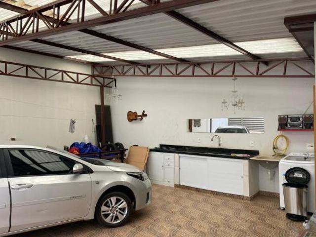 Casa para venda em Dic Vi de 280.00m² com 2 Quartos, 1 Suite e 2 Garagens