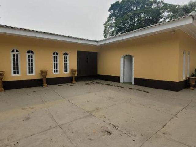Casa para Venda em Embu das Artes, CHÁCARA BARTIRA, 3 dormitórios, 3 suítes, 4 banheiros, 4 vagas