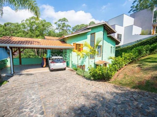 Casa para Venda em Embu das Artes, Parque das Chácaras, 3 dormitórios, 3 suítes, 4 banheiros, 4 vaga