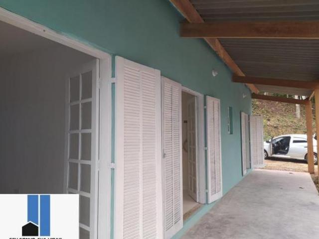Casa para Venda em Embu das Artes, VALE DO SOL, 2 dormitórios, 1 suíte, 3 banheiros, 5 vagas