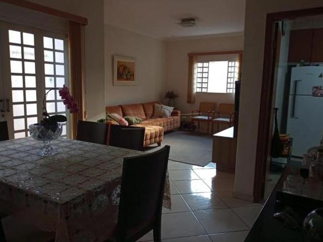 Casa para venda em Encanto Do Planalto de 187.00m² com 3 Quartos, 1 Suite e 2 Garagens