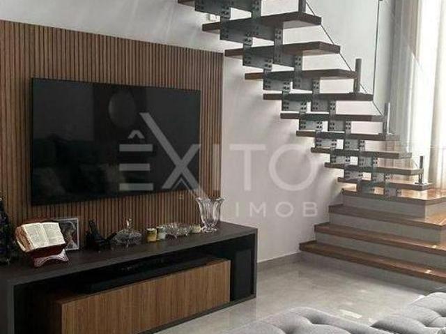Casa para venda em Engordadouro de 280.00m² com 3 Quartos, 3 Suites e 2 Garagens