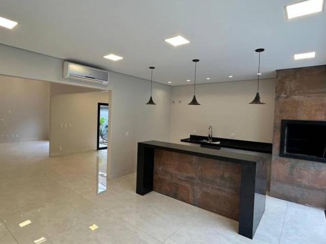 Casa para venda em Ecoville, Dourados