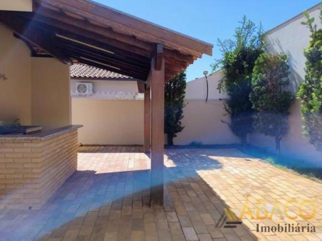 Casa para venda em Eldorado de 171.00m² com 3 Quartos, 1 Suite e 4 Garagens