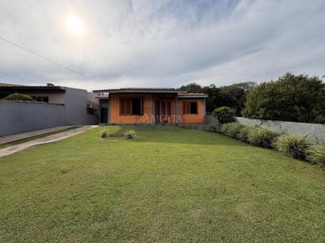 Casa para Venda em Erechim, JOSE BONIFACIO, 3 dormitórios, 1 suíte, 2 banheiros, 2 vagas