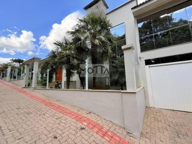 Casa para Venda em Erechim, JOSE BONIFACIO, 3 dormitórios, 1 suíte, 4 banheiros, 2 vagas
