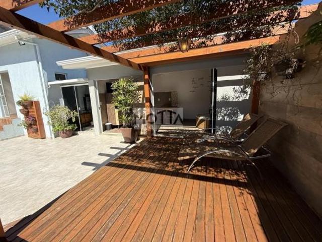 Casa para Venda em Erechim, Morada do Sol, 3 dormitórios, 1 suíte, 3 banheiros, 2 vagas