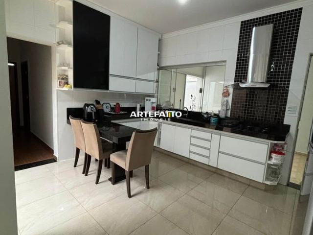 Casa para venda em Esplanada Primo Meneghetti em Franca São Paulo de 186.00m² com 3 Quartos, 1 Suíte e 3 Garagens
