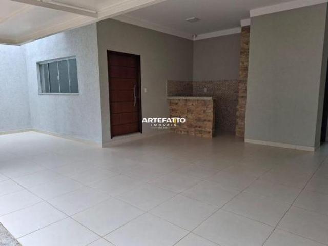 Casa para venda em Esplanada Primo Meneghetti Ii de 160.00m² com 3 Quartos, 1 Suite e 3 Garagens