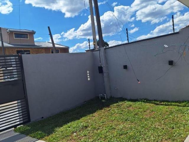 Casa para venda em Eucaliptos de 43.00m² com 2 Quartos e 1 Garagem