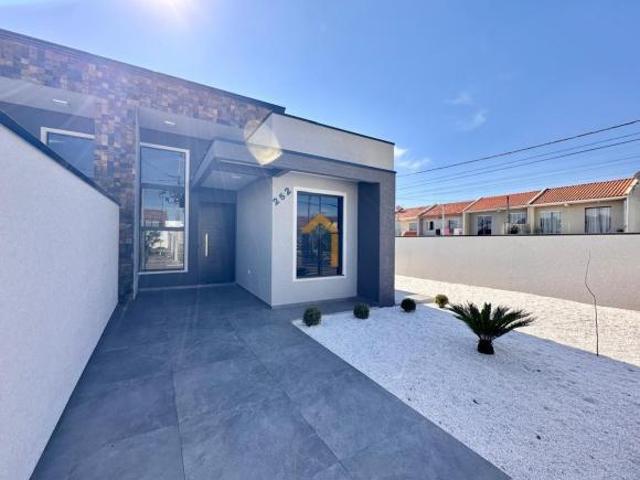 Casa para venda em Eucaliptos de 203.00m² com 2 Quartos, 1 Suite e 2 Garagens