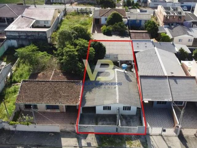 Casa para venda em Eucaliptos de 360.00m² com 3 Quartos e 3 Garagens