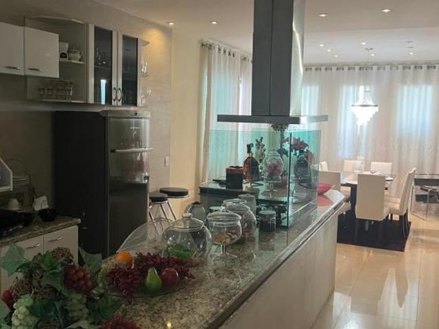 Casa para venda em Europa, Contagem