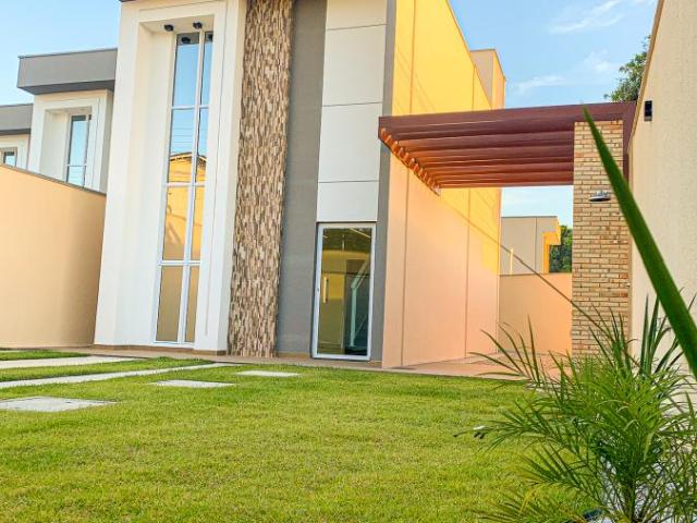 Casa para Venda em Eusébio, Coaçu, 3 dormitórios, 3 suítes, 3 banheiros, 4 vagas
