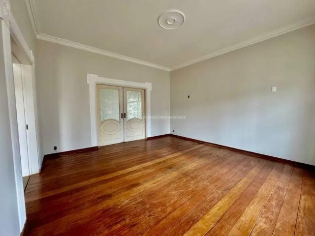 Casa para venda em Excelente Localização – Av. Santos Dumont, Bairro São Sebastião