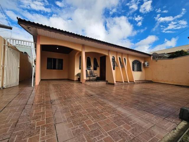 Casa para venda em Fazenda Velha de 167.00m² com 3 Quartos