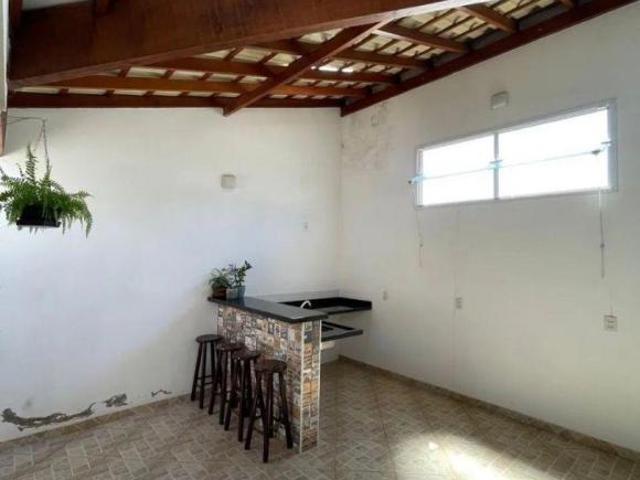 Casa para venda em Fazenda Grande de 111.00m² com 2 Quartos e 2 Garagens