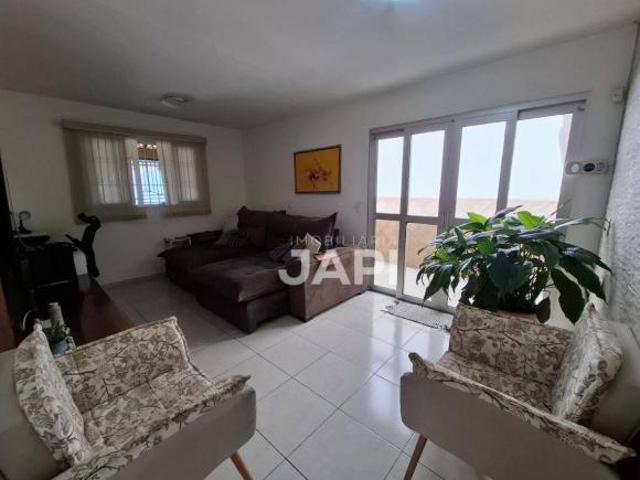 Casa para venda em Fazenda Grande de 132.00m² com 2 Quartos, 1 Suite e 2 Garagens