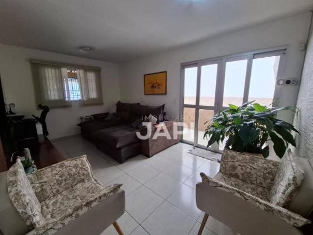 Casa para venda em Fazenda Grande de 132.00m² com 2 Quartos, 1 Suite e 2 Garagens