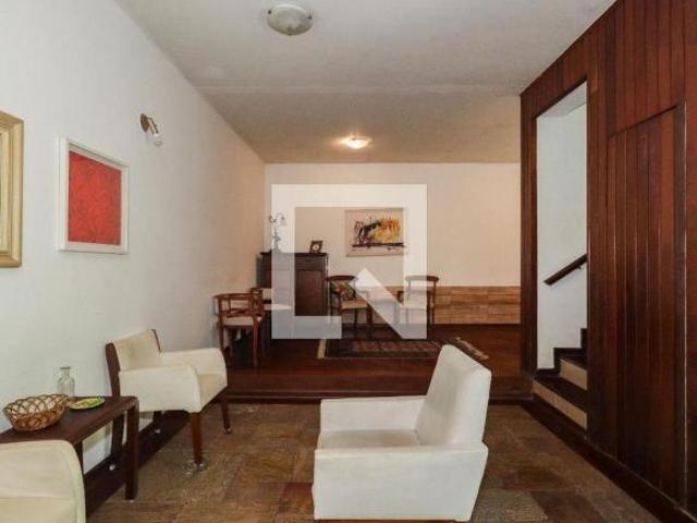 Casa para venda em Fazenda Morumbi de 350.00m² com 5 Quartos, 2 Suites e 4 Garagens