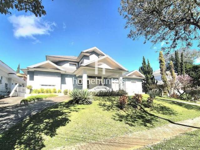 Casa para venda em Fazenda São José de 540.00m² com 4 Quartos, 4 Suites e 6 Garagens