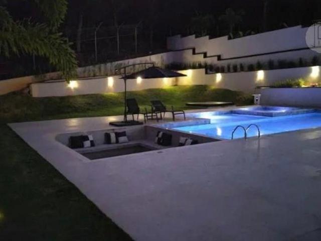 Casa para venda em Fazenda Serra Azul 1 de 488.00m² com 4 Quartos, 4 Suites e 6 Garagens
