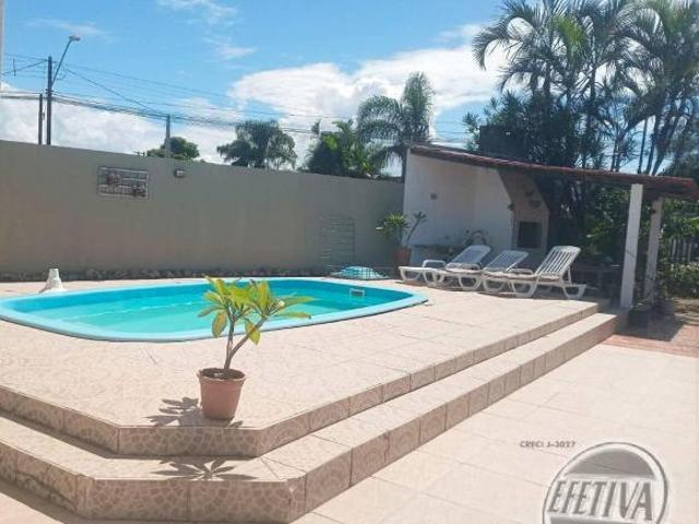 Casa para venda em Figueira de 280.00m² com 4 Quartos, 1 Suite e 4 Garagens
