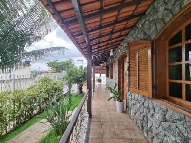 Casa para venda em Flamengo, Contagem