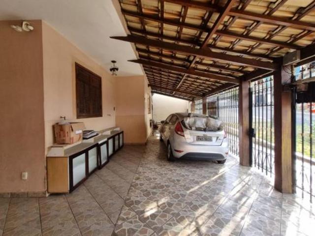 Casa para venda em Flamengo, Contagem