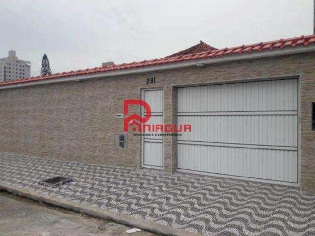 Casa para venda em Flórida de 272.00m² com 5 Quartos, 5 Suites e 4 Garagens