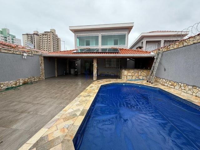 Casa para venda em Flórida em Praia Grande São Paulo de 222.00m² com 5 Quartos, 5 Suítes e 4 Garagens