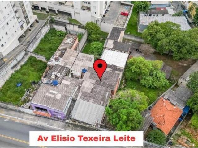 Casa para venda em Freguesia do ó com 40 quartos, sendo 15 suítes, 460m²