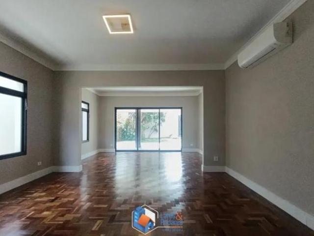 Casa para venda em Horto Florestal com 4 quartos, sendo 2 suítes, 156m²