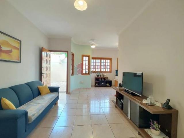 Casa para venda em Horto Santo Antonio de 119.00m² com 3 Quartos, 1 Suite e 2 Garagens