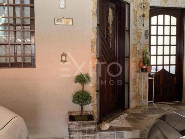 Casa para venda em Horto Santo Antonio de 275.00m² com 2 Quartos, 1 Suite e 2 Garagens