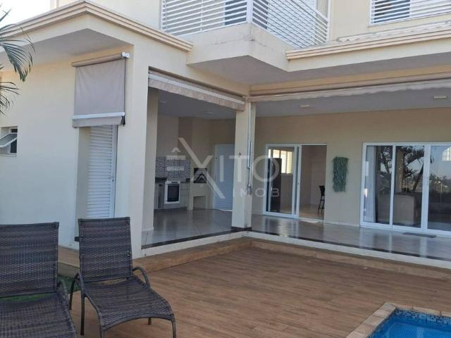 Casa para venda em Horto Santo Antonio em Jundiaí São Paulo de 270.00m² com 3 Quartos, 1 Suíte e 2 Garagens