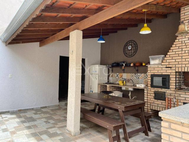 Casa para venda em Horto Santo Antonio em Jundiaí São Paulo de 275.00m² com 2 Quartos, 1 Suíte e 2 Garagens