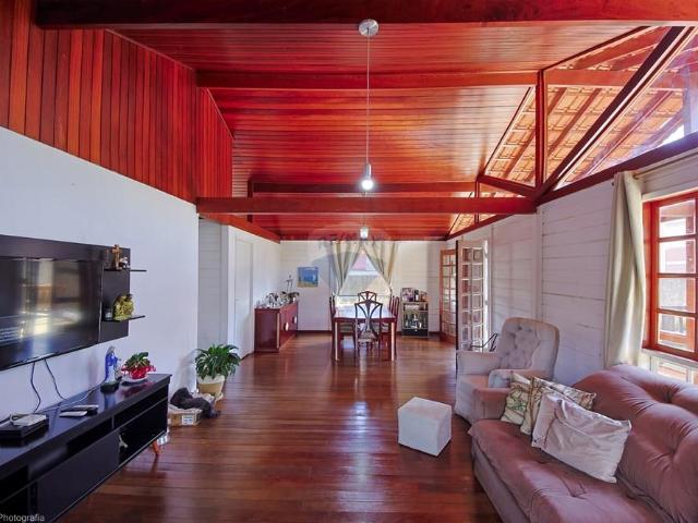 Casa para venda em Horto Santo Antonio em Jundiaí São Paulo de 330.00m² com 4 Quartos, 1 Suíte e 6 Garagens