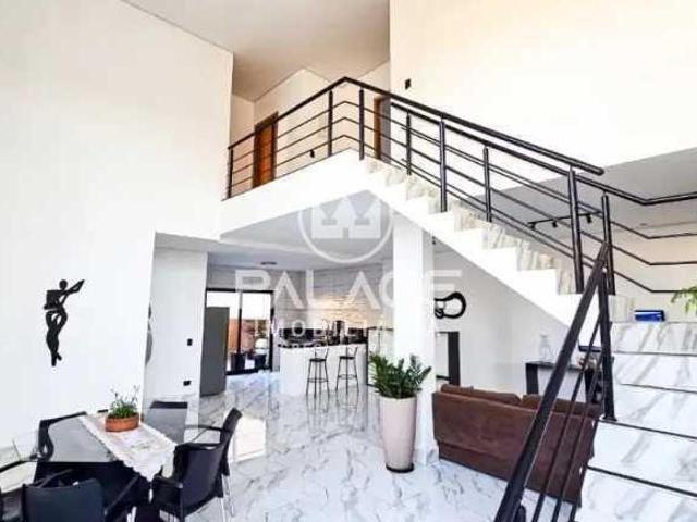Casa para venda em Horto Tupi de 237.00m² com 2 Quartos, 1 Suite e 4 Garagens
