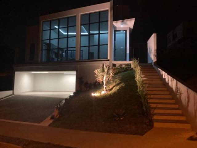 Casa para venda em Jardim Santa Rita em Indaiatuba São Paulo de 246.00m² com 4 Quartos, 4 Suítes e 3 Garagens