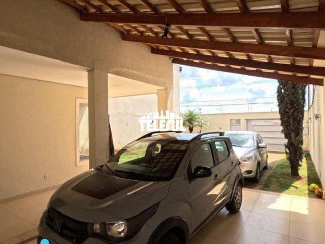 Casa para venda em Imperial, Varginha
