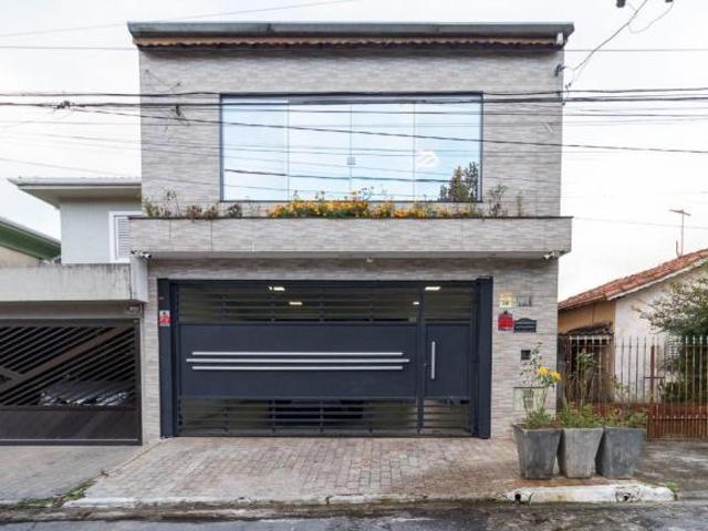 Casa para venda em Interlagos com 3 quartos, sendo 3 suítes, 125m²